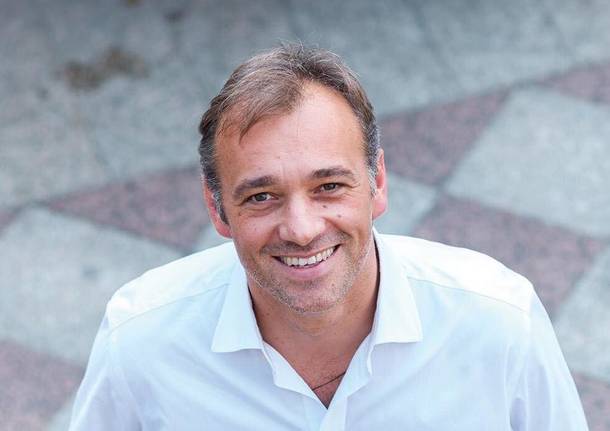 "Un, Due, Tre, Scissione!". Renzi Ha Pronti Partito E Gruppi ...