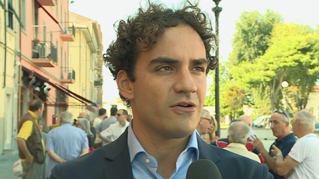 "Assalto al cielo!". Il Pd va verso il congresso e gli ex renziani all ...