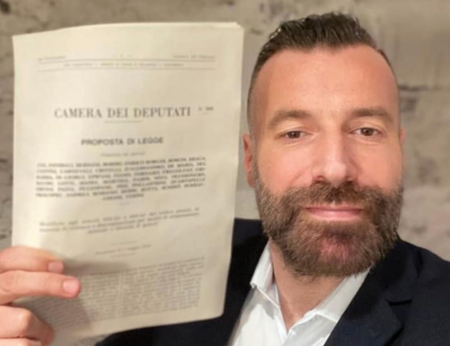 “C’è Vita, A Sinistra Del Pd?”. Sì, Il Problema è Che è Sempre La ...