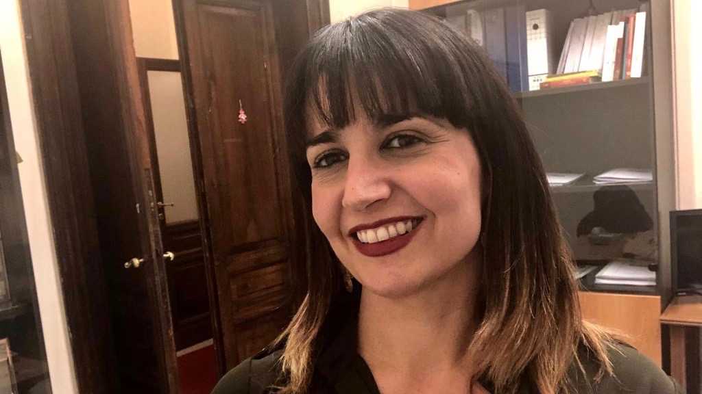 Ettore legge-1… . “Il suono della Bellezza” di Virginia Saba. Tra vita ...