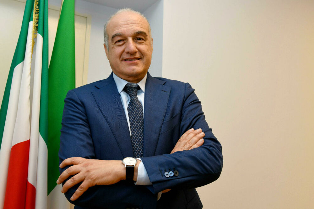 Bilanci ante-voto... Cosa si giocano i maggiori partiti italiani alle ...