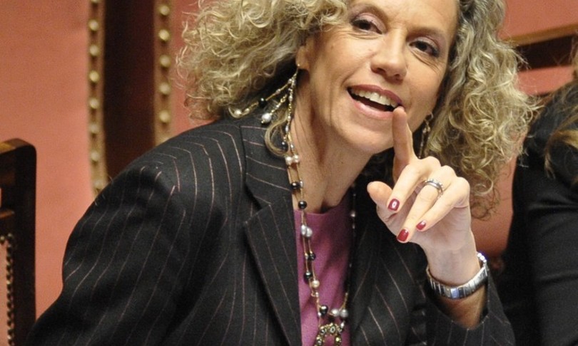 Meloni si chiude in silenzio e lavora alla squadra. Nel Pd fioccano le ...