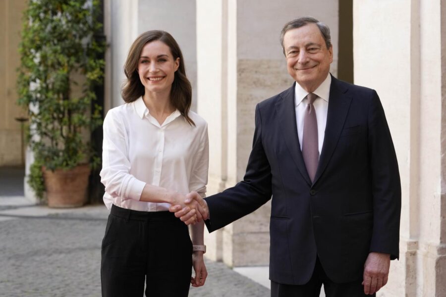 Giorgia E Le Altre. La Prima Donna (e Mamma) Premier Fa Scalpore E Pure ...